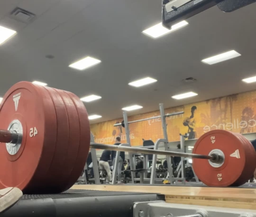 What Is a Deadlift Bar? Ultimate Guide & Tips